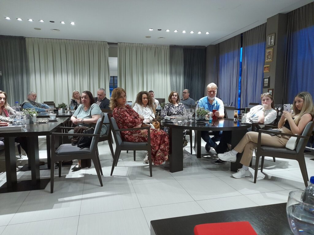 «ΑΣΠΑΣΙΑ,ΤΟ ΜΥΣΤΙΚΟ ΤΗΣ ΚΑΠΕΤΑΝΙΣΣΑΣ» ΠΑΡΟΥΣΙΑΣΤΗΚΕ ΤΟ ΒΙΒΛΙΟ ΤΟΥ ...