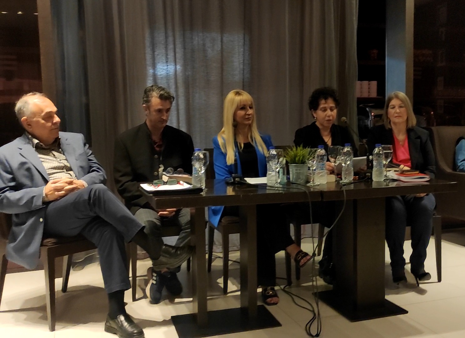 «ΑΣΠΑΣΙΑ,ΤΟ ΜΥΣΤΙΚΟ ΤΗΣ ΚΑΠΕΤΑΝΙΣΣΑΣ» ΠΑΡΟΥΣΙΑΣΤΗΚΕ ΤΟ ΒΙΒΛΙΟ ΤΟΥ ...