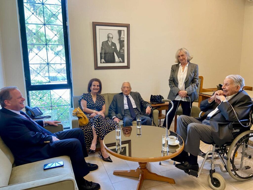 ΜΝΗΜΟΣΥΝΟ ΓΙΑ ΤΑ 26 ΧΡΟΝΙΑ ΑΠΟ ΤΟΝ ΘΑΝΑΤΟ ΤΟΥ ΚΩΣΤΑΝΤΙΝΟΥ ΚΑΡΑΜΑΝΛΗ ...