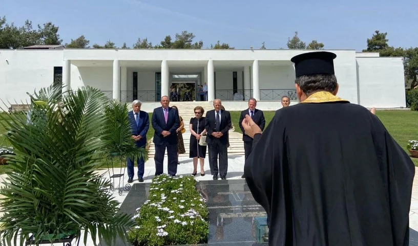 ΜΝΗΜΟΣΥΝΟ ΓΙΑ ΤΑ 26 ΧΡΟΝΙΑ ΑΠΟ ΤΟΝ ΘΑΝΑΤΟ ΤΟΥ ΚΩΣΤΑΝΤΙΝΟΥ ΚΑΡΑΜΑΝΛΗ ...